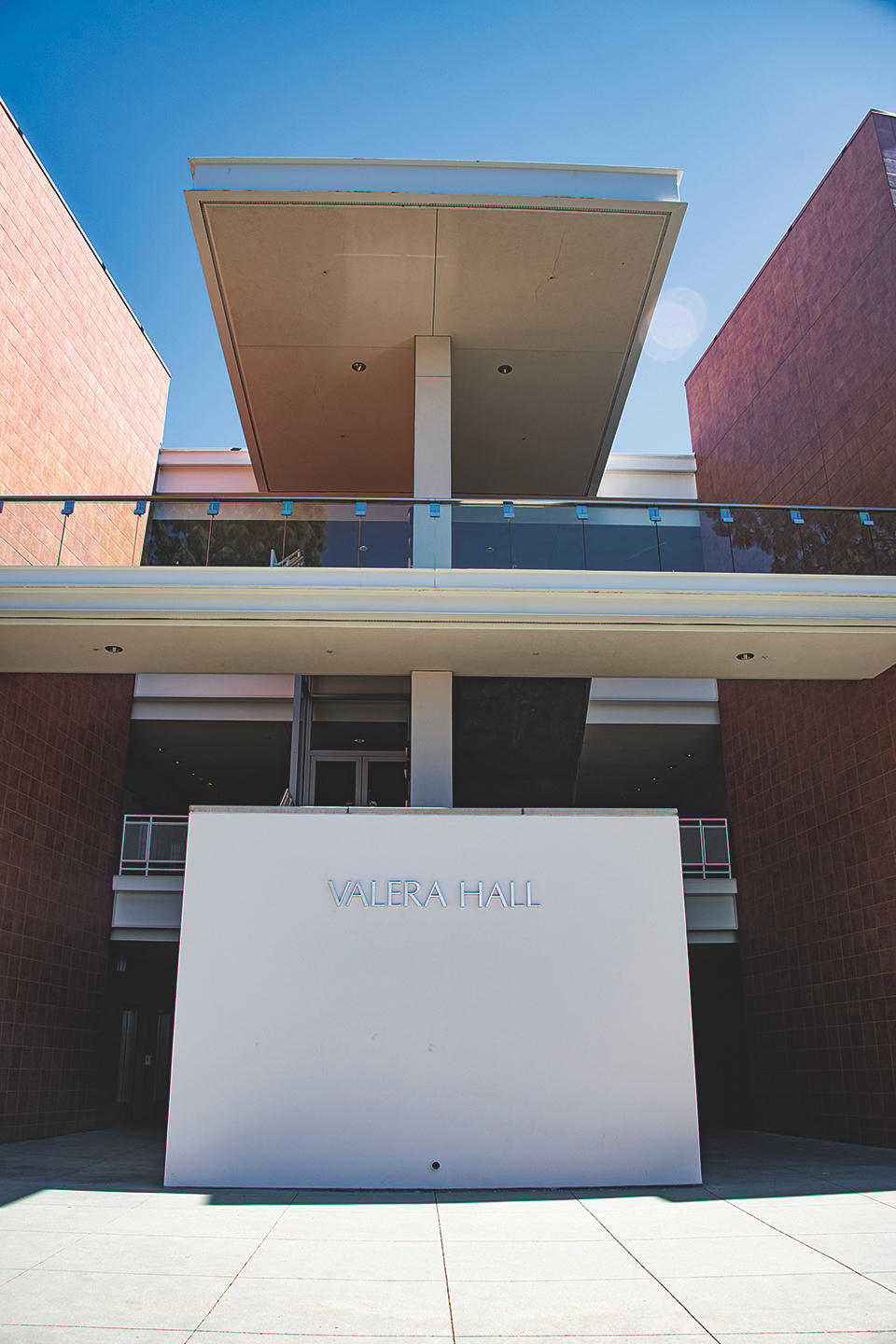 CSUN Today | Giving: CSUN Names Administration Building Valera Hall